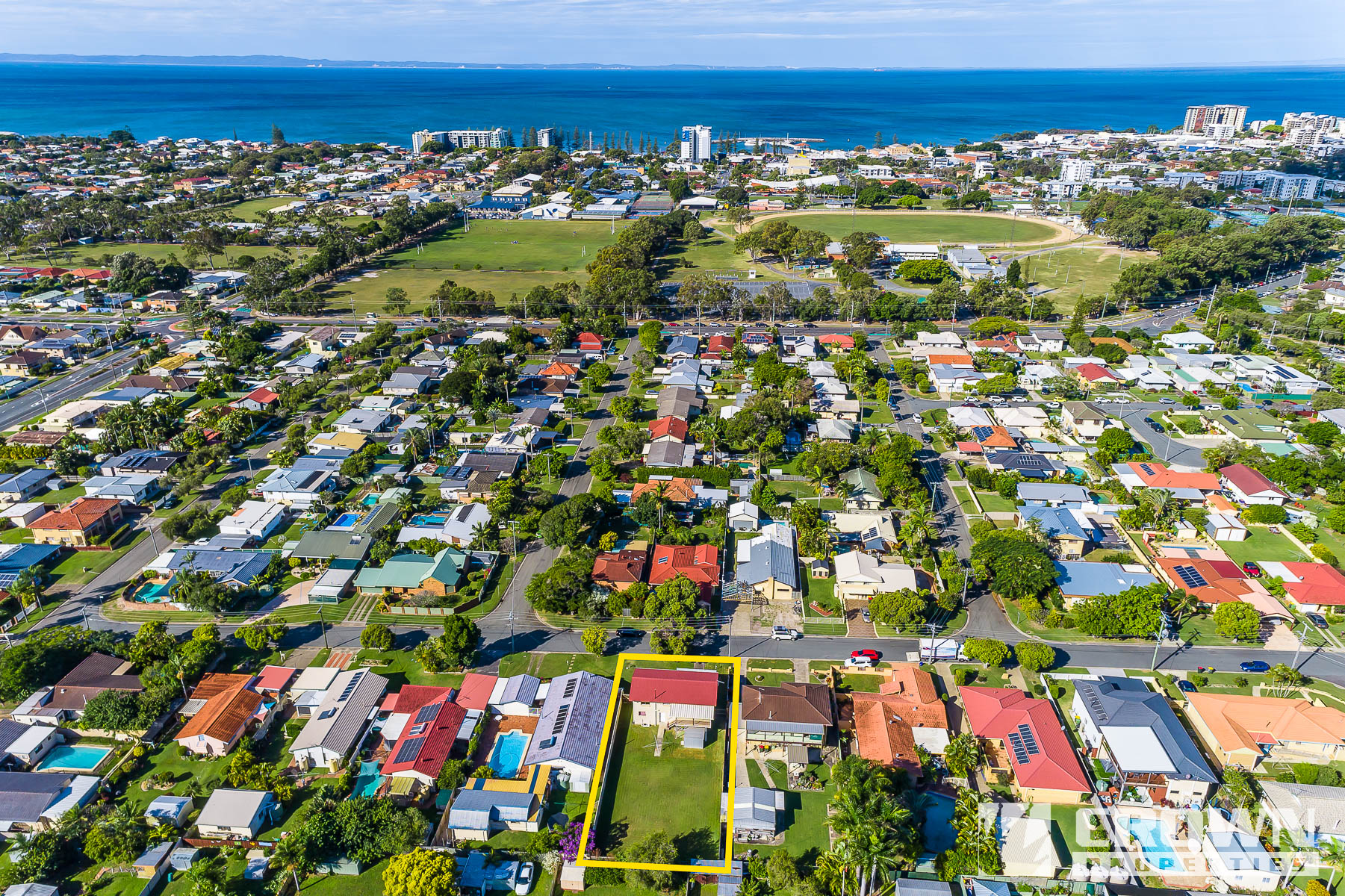 16 Orchid Street, REDCLIFFE QLD 4020 – Crown Properties Qld